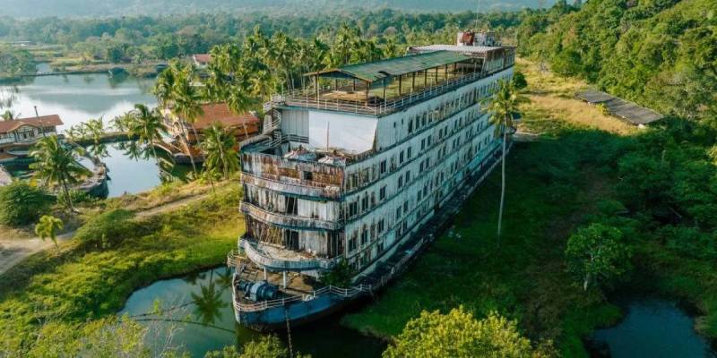 Заброшенный лайнер в Таиланде, что случилось с «Галактикой»